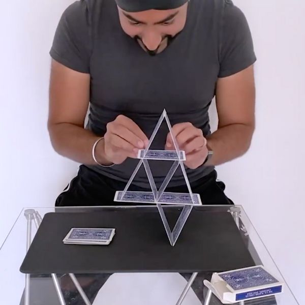 On Edge by Angelo Carbone – All Things Magic