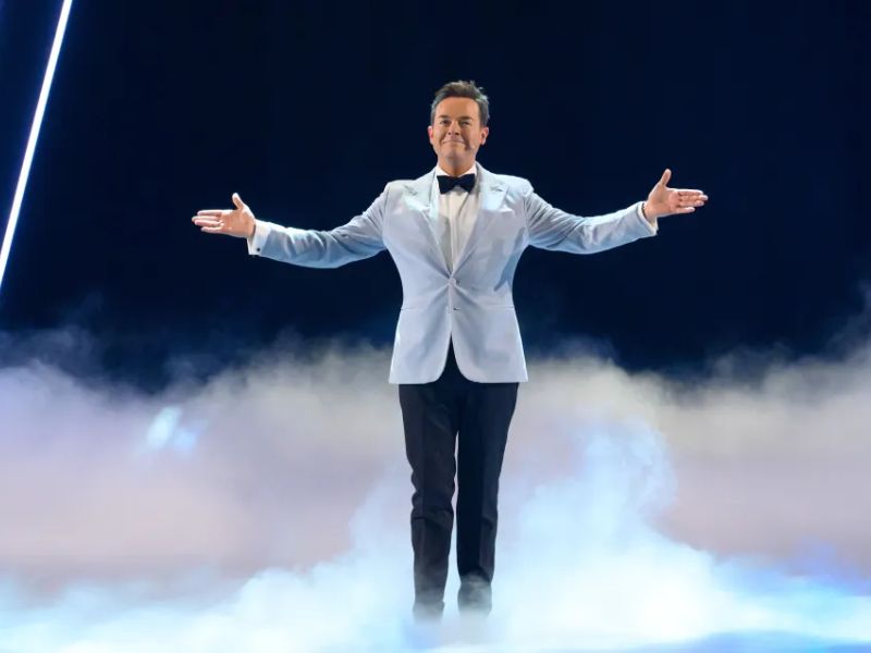 Stephen Mulhern - Royal Variety Performance 2024 – All Things Magic