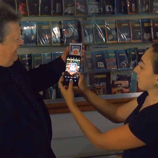 Zooming Box by Mag Gerard and Henry Evans – All Things Magic